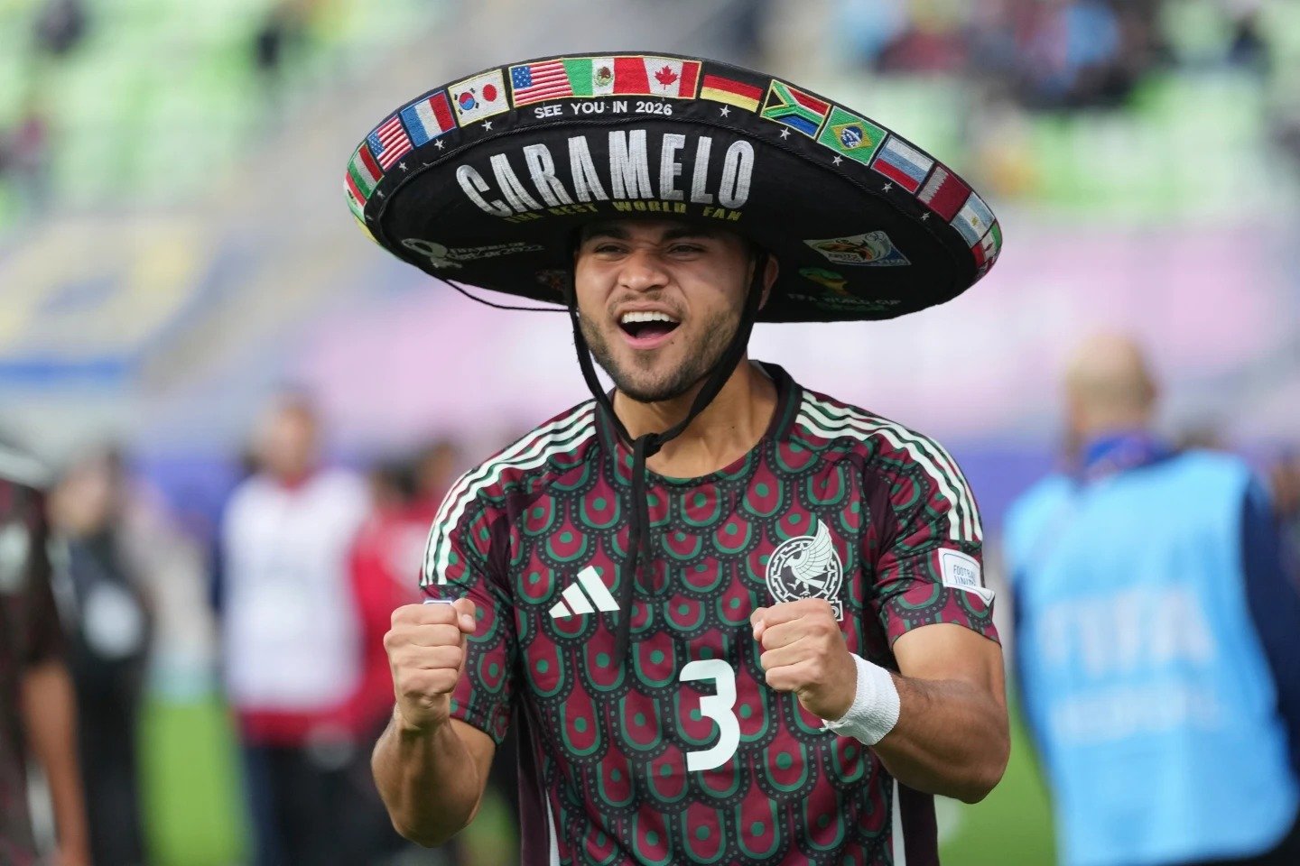 México avanza y va contra Chile - Esbozo Deportivo